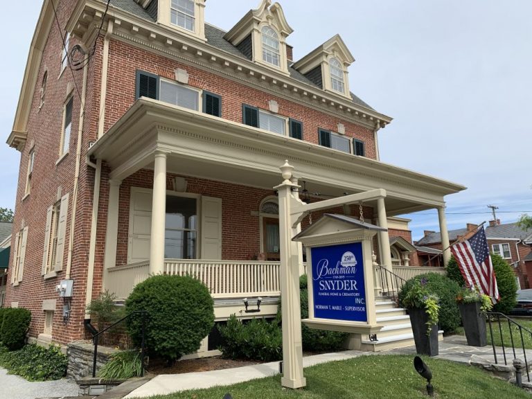 10 of the Oldest Funeral Homes in the U.S. | Connecting Directors