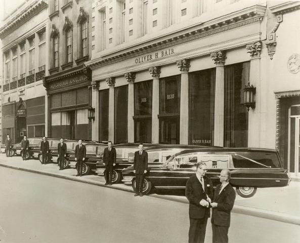 10 of the Oldest Funeral Homes in the U.S. | Connecting Directors